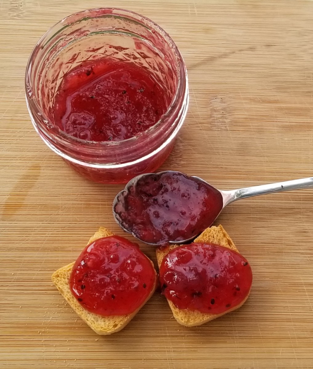 Small Batch Gooseberry Jam recipe- 8 calories and 5 carbs a teaspoon ...